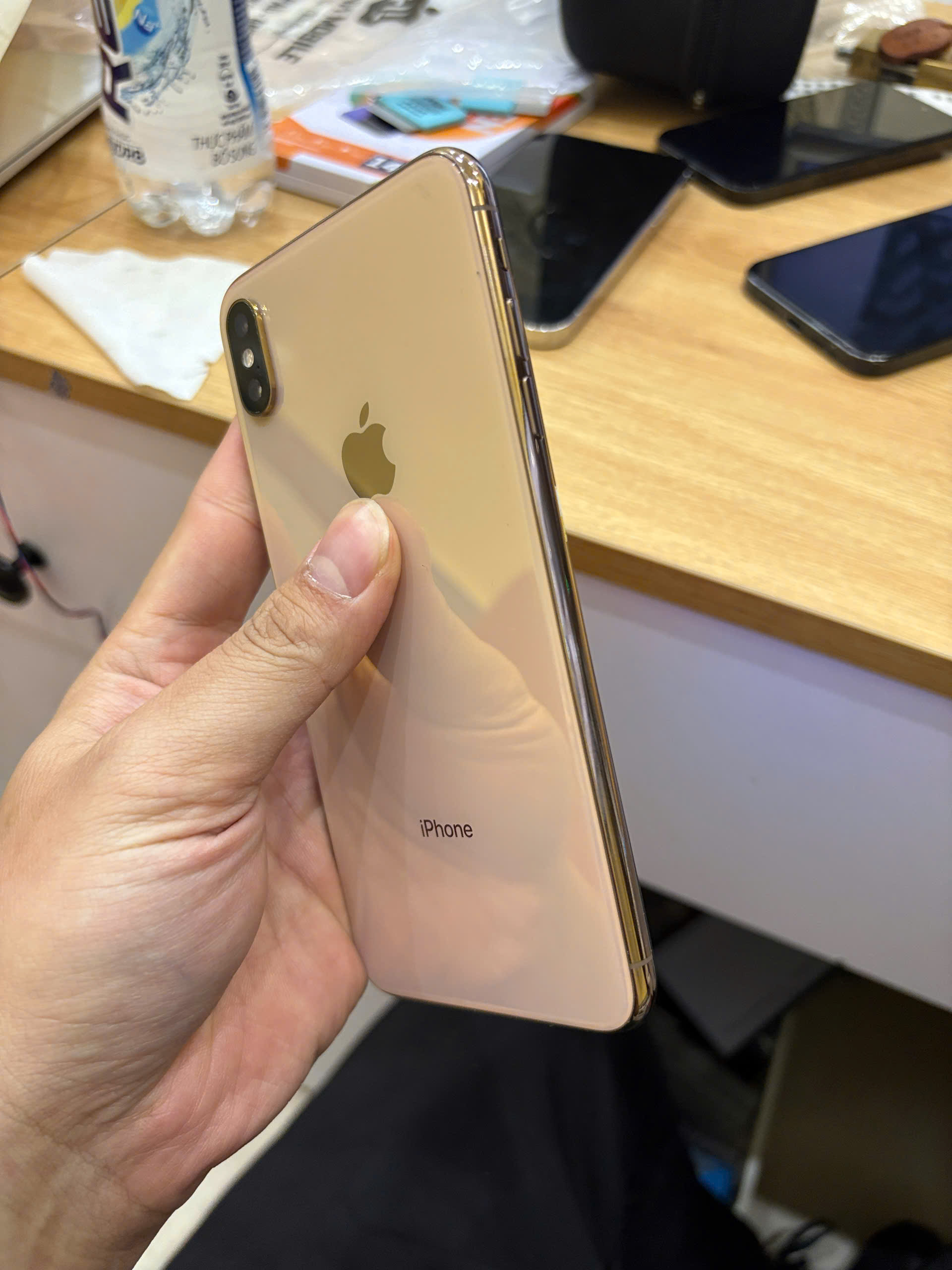 ĐIỆN THOẠI IPHONE XSM 256GB - Homenhantri