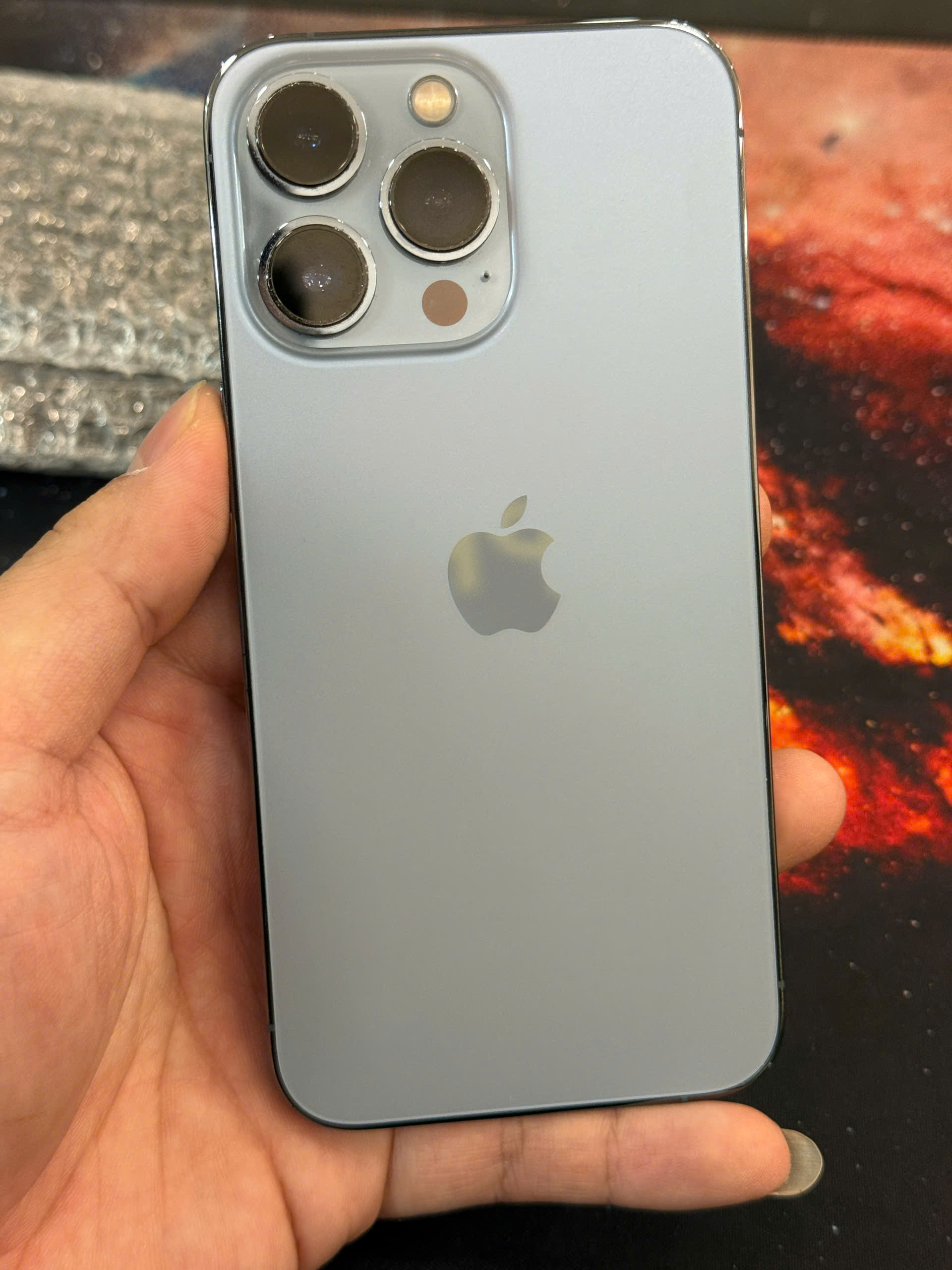 ĐIỆN THOẠI IPHONE 13 PRM - Homenhantri