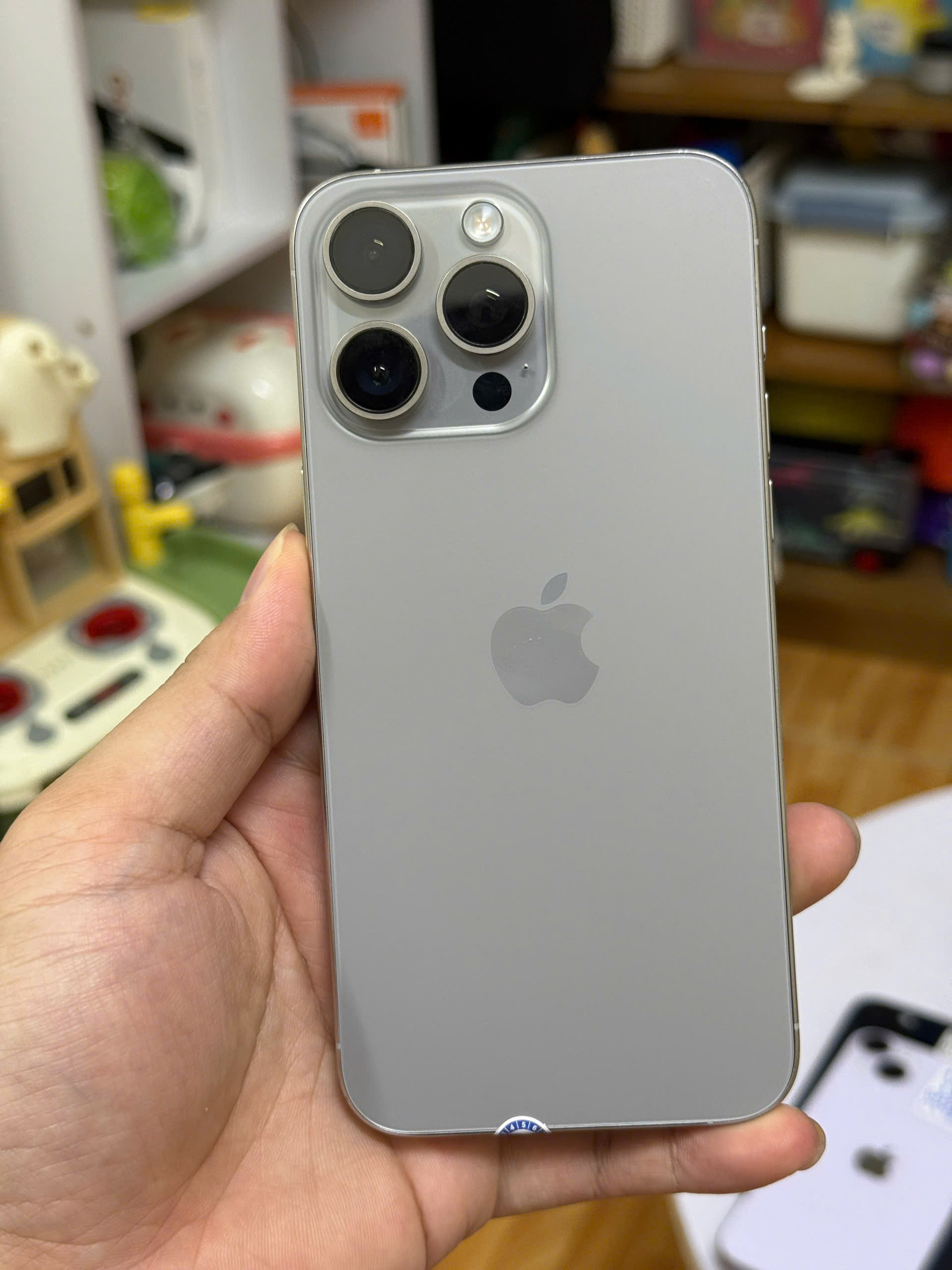 15 PRM 256GB - Homenhantri